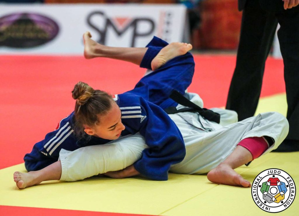 Daniela Restrepo, la única judoca del Eje Cafetero que estuvo en el ...